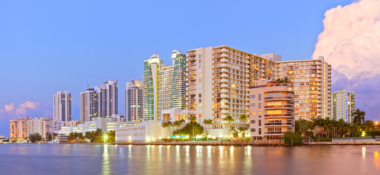 Het gouden zandstrand van Hollywood in Florida » Ticket Florida.nl